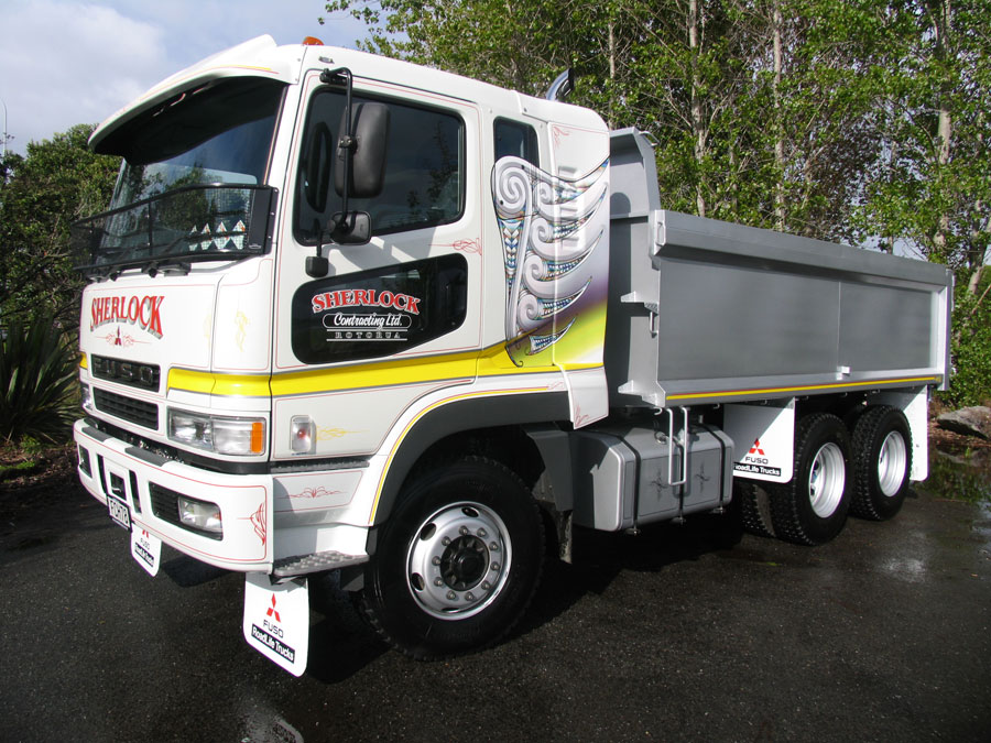 Fuso – Sherlock Contracting - Truck Signs, Tauranga